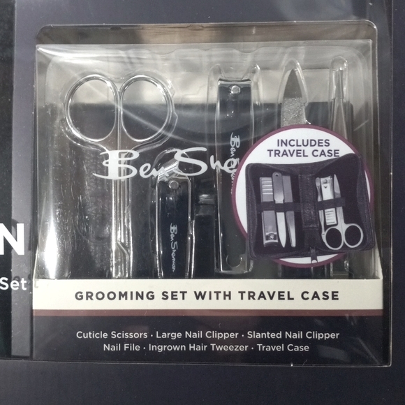 Ben Sherman | Grooming | Bath Robe Collection With Grooming Set Body ...